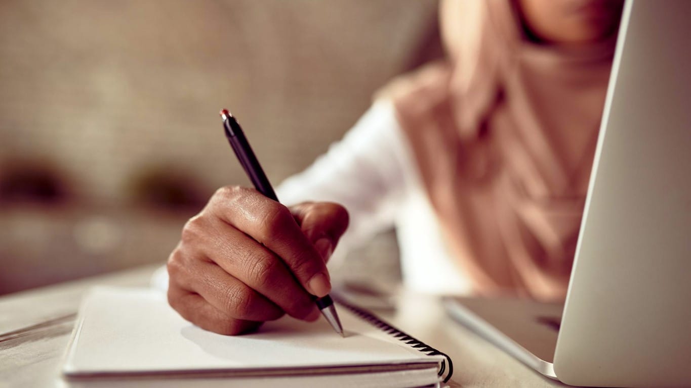 Conspicuous Versus Inconspicuous Indicators in Handwriting Analysis ...